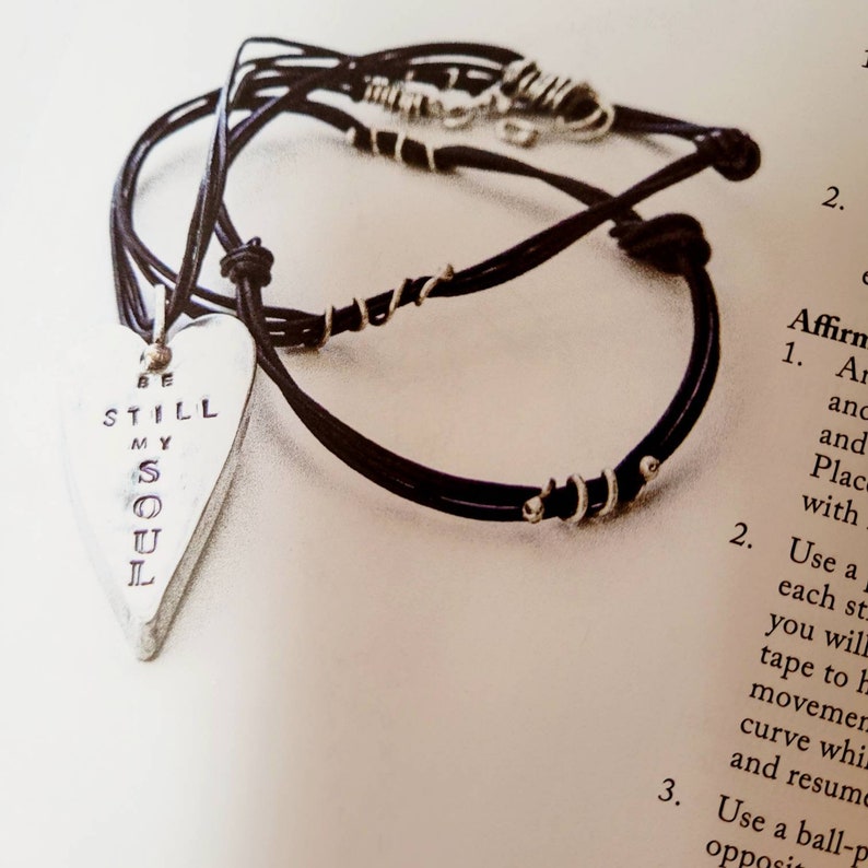 Peacemaker Prayer Box Necklace - Etsy