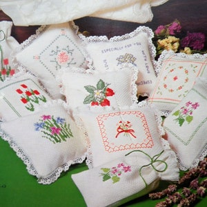 SACHETS Cross Stitch Pattern Leaflet 21 by Pat Waters Flowers - Etsy