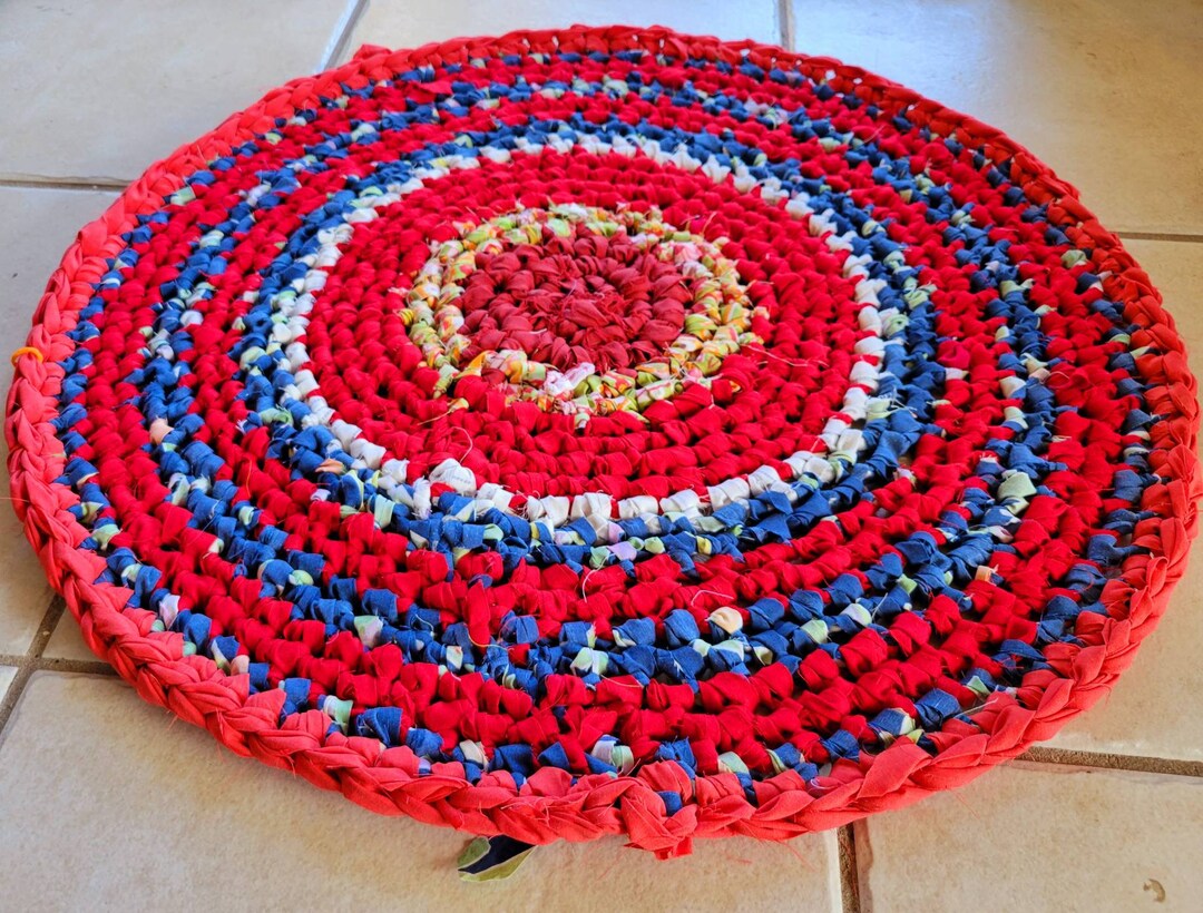 Artisan Crochet Rag Rug Red White & Blue 26" Cottage Shabby Chic ...