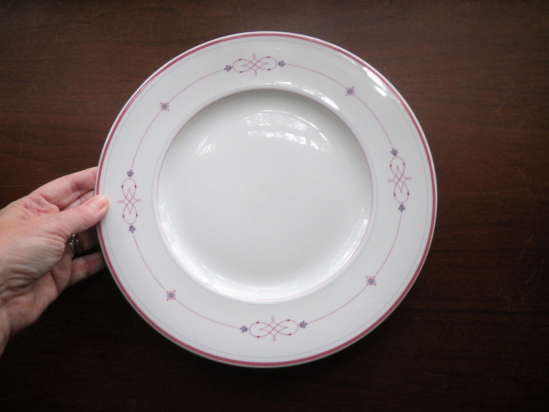 2 Chippy Dinner Plates Aragon Villeroy & Boch 10 5/8-inch Bone China ...
