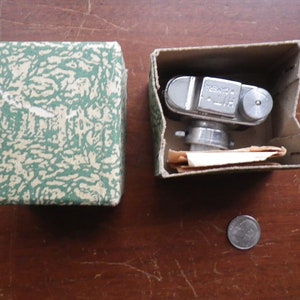 Vintage 1950s Miniature Spy Camera 2 Long by 1.4 Wide HIT Made in Japan ...