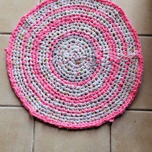 Small Crochet Rag Rug Pink Gray White 26" Artisan Crafted - Farmhouse ...