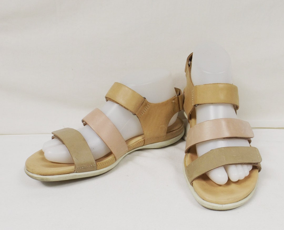 ECCO Tri-color Sandals EU Size 38 - Etsy