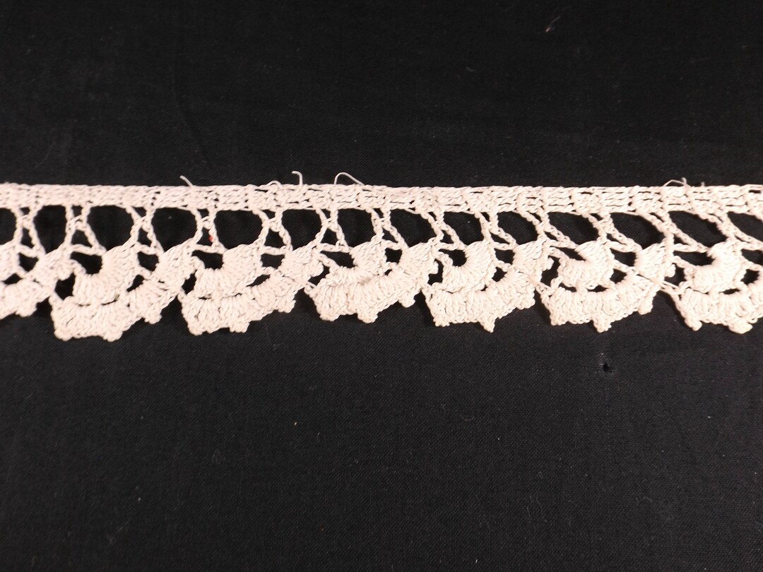 130" White Hand Crocheted Lace Trim - Etsy