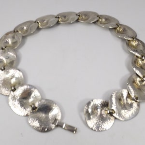 Wearable Art - Modernist Disc Silver Necklace - Etsy