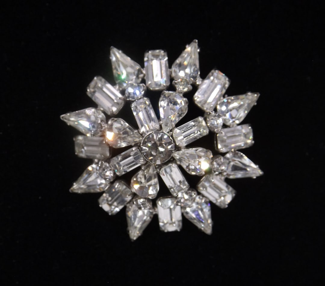 KRAMER Domed Rhinestone Starburst Brooch - Etsy