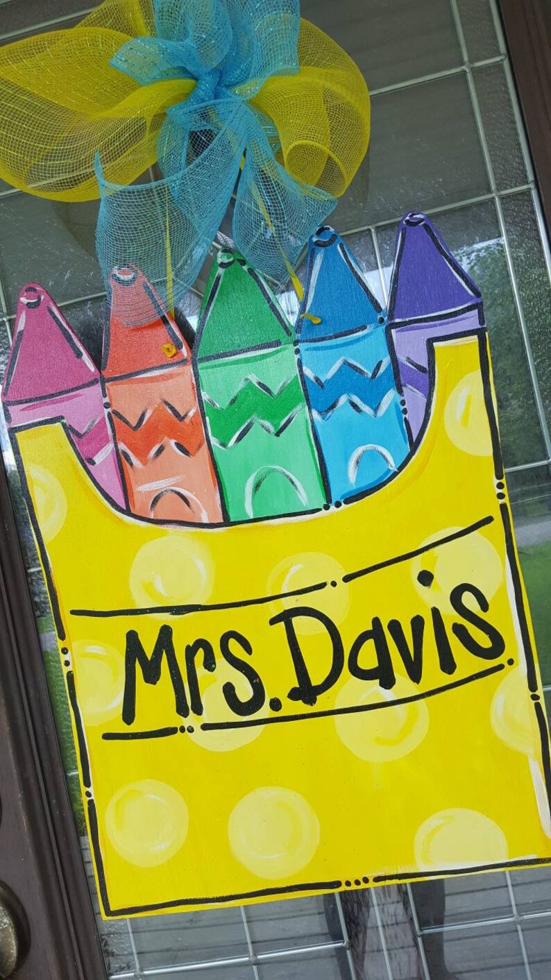 Back to School Teacher Gift Door Hanger Kindergarten - Etsy