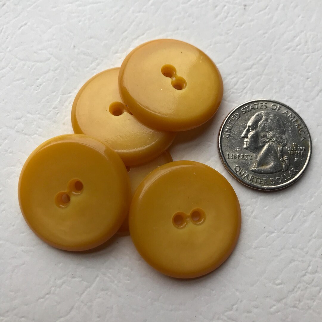Set of 5 Vintage Big Yellow Plastic Buttons 1 1/16 Inch Sewing Buttons ...