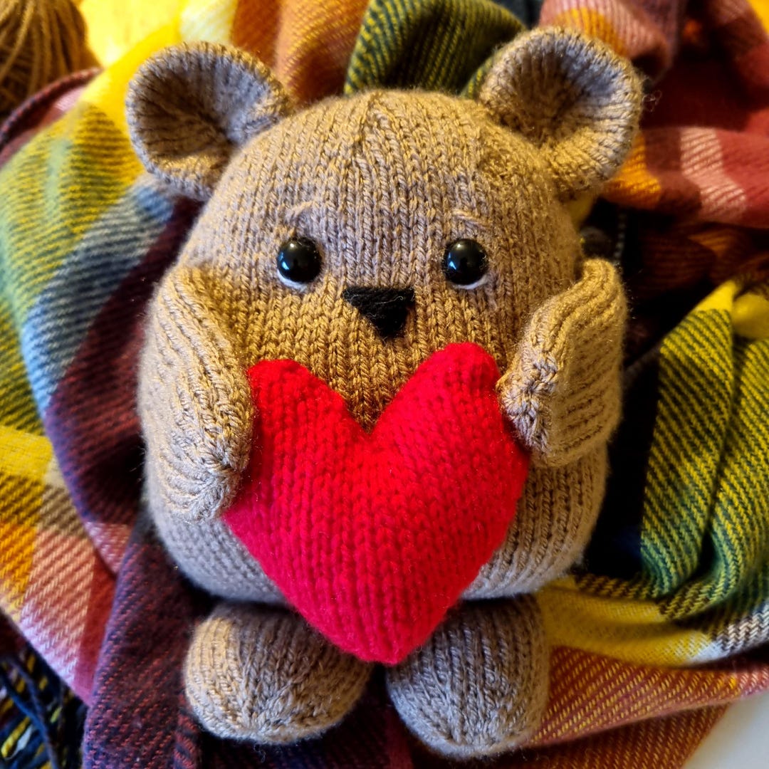 Vinnie Valentine Amigurumi Valentine Bear With Love Heart PDF Knitting ...