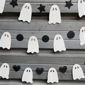 Ghost Garland Halloween Decoration Paper Garland Book Page - Etsy Canada