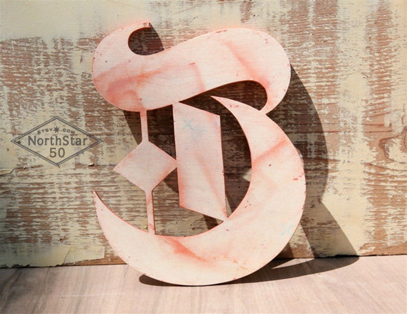 LARGE Rustic 'old English' Letter 'T' - Painted Wood - Etsy