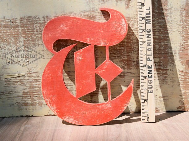 LARGE Rustic 'old English' Letter 'T' - Painted Wood - Etsy