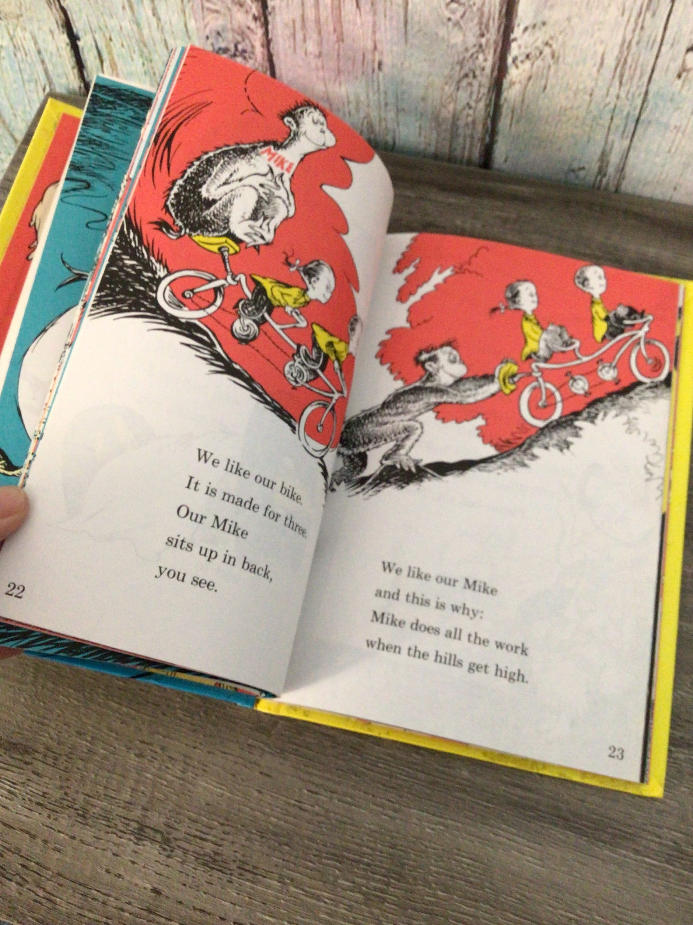 1960 Hardback Dr. Seuss One Fish Two Fish Red Fish Blue Fish - Etsy