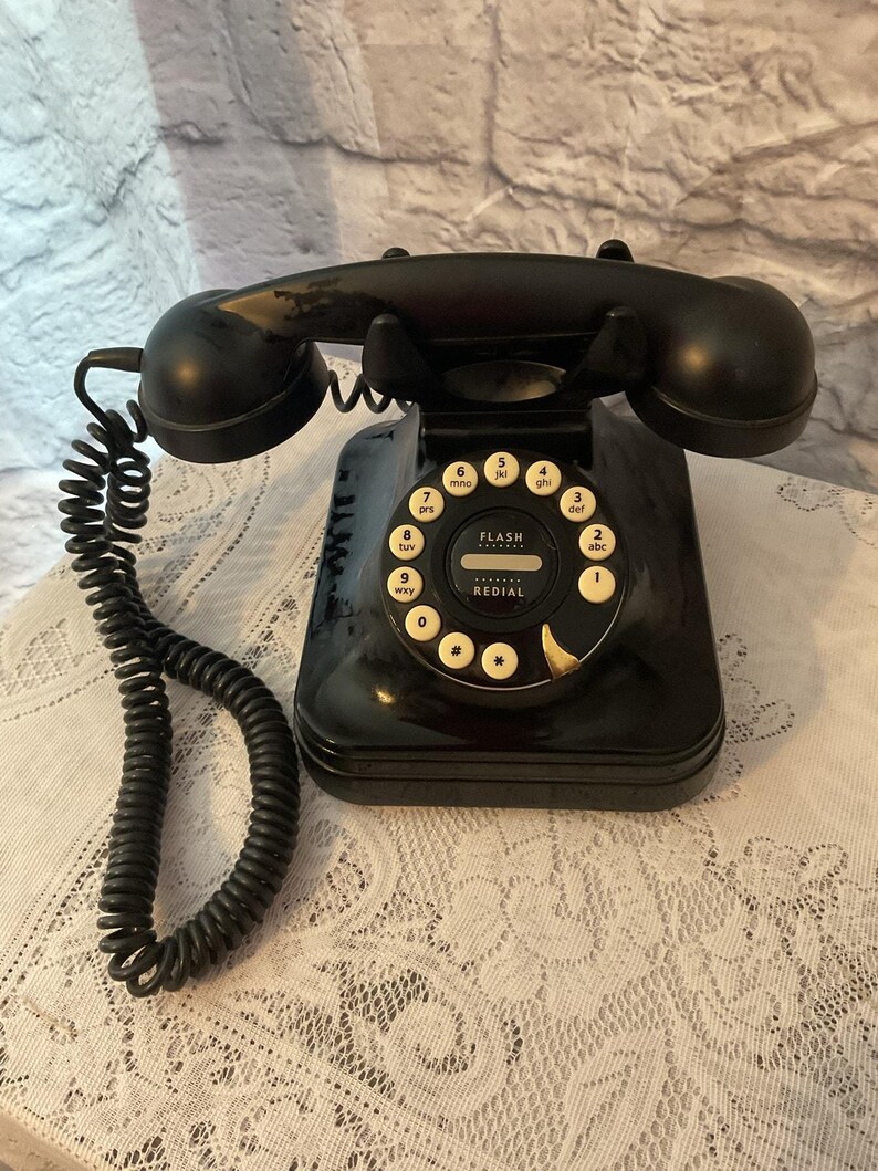 Vintage PF Products Grand Phone Telephone Black Flash Redial Look ...