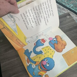 1985 Sesame Street Hardback Grover Learns to Read by Dan Elliot - Etsy