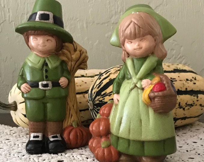 Thanksgiving Decor Pilgrim Figurines With Pumpkins Ceramic Pilgrim ...