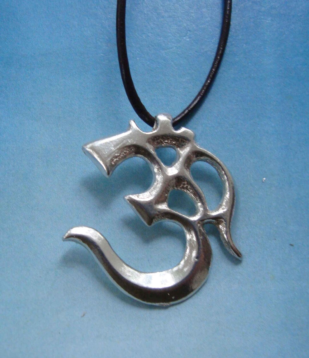 Om Aum Omkara Mantra Symbol Jewel Hinduism Pendant Charm Sterling ...