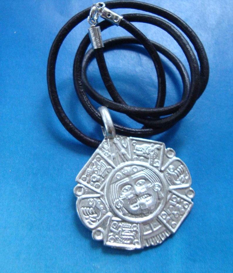 Aztec Sun Stone Calendar Tonatiuh God Sun Amulet 925 Sterling | Etsy
