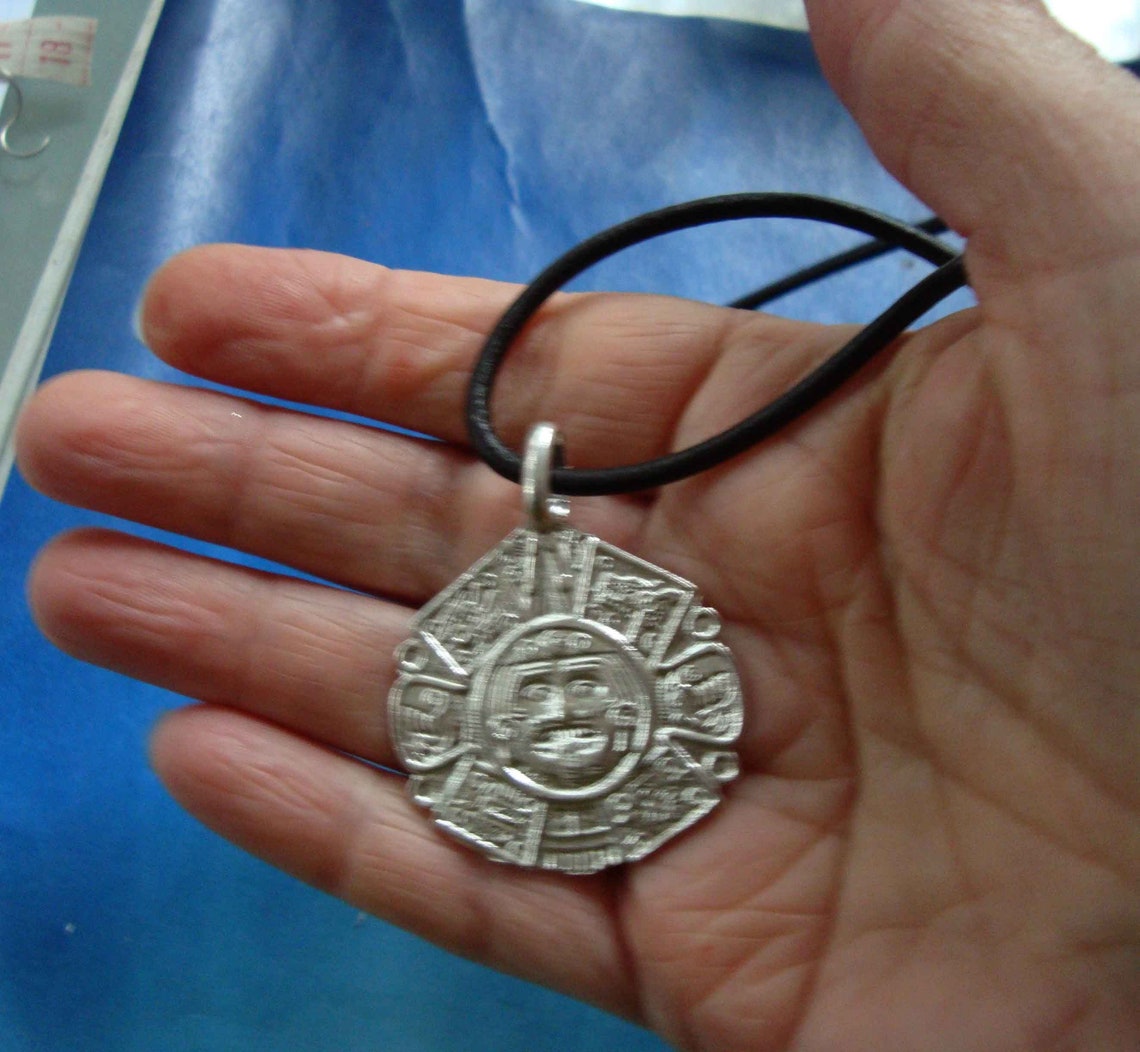 Aztec Sun Stone Calendar Tonatiuh God Sun Amulet 925 Sterling | Etsy