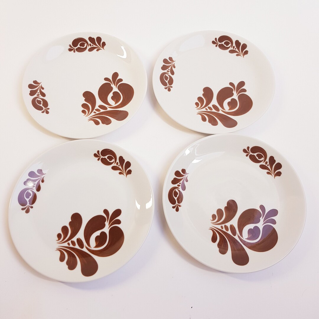 Vintage Plates, Brown Floral Print, 1970s, Made in Czechoslovakia - Etsy