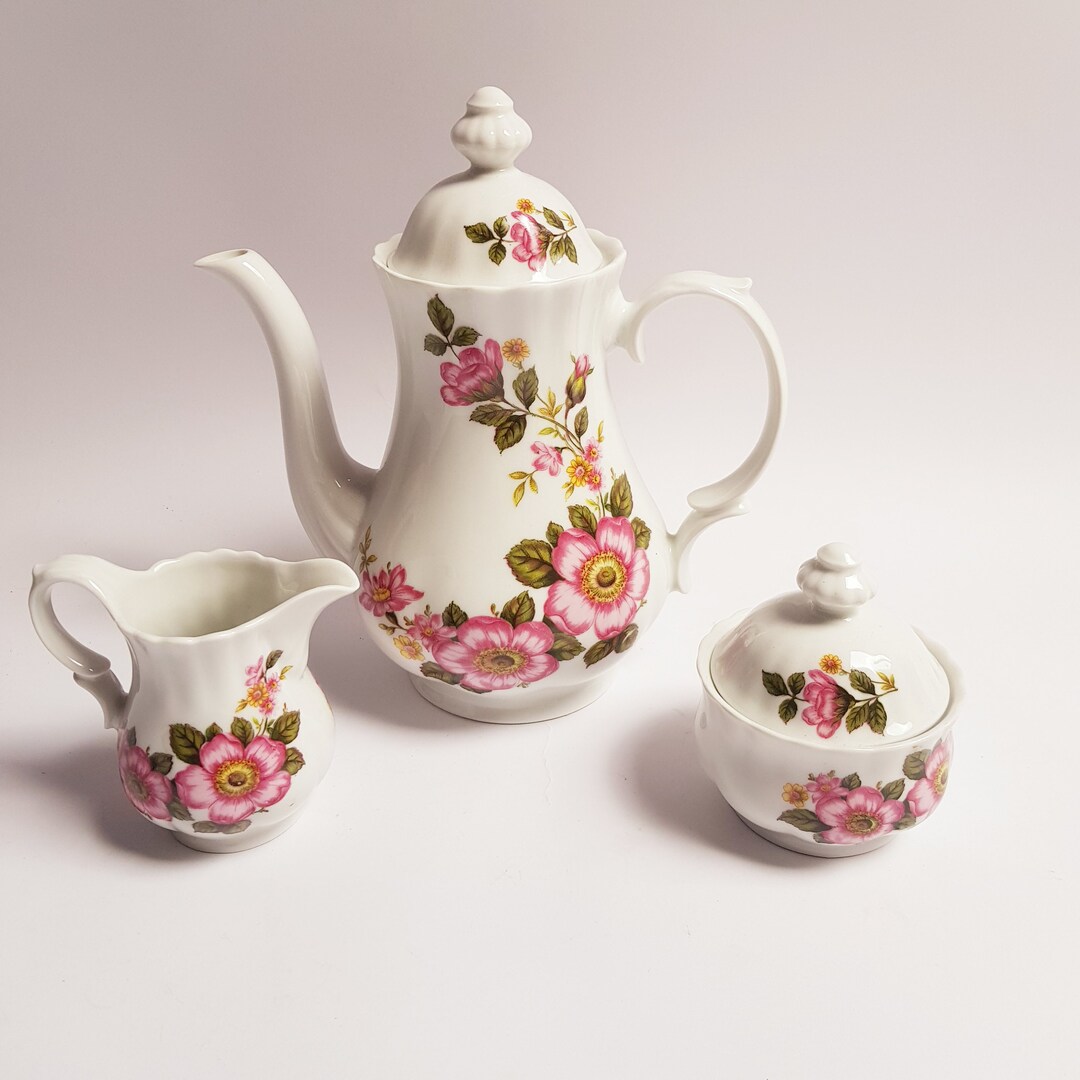 Vintage Tea Set, Floral, Pink Flowers, Floral Design, Bavaria Made in ...
