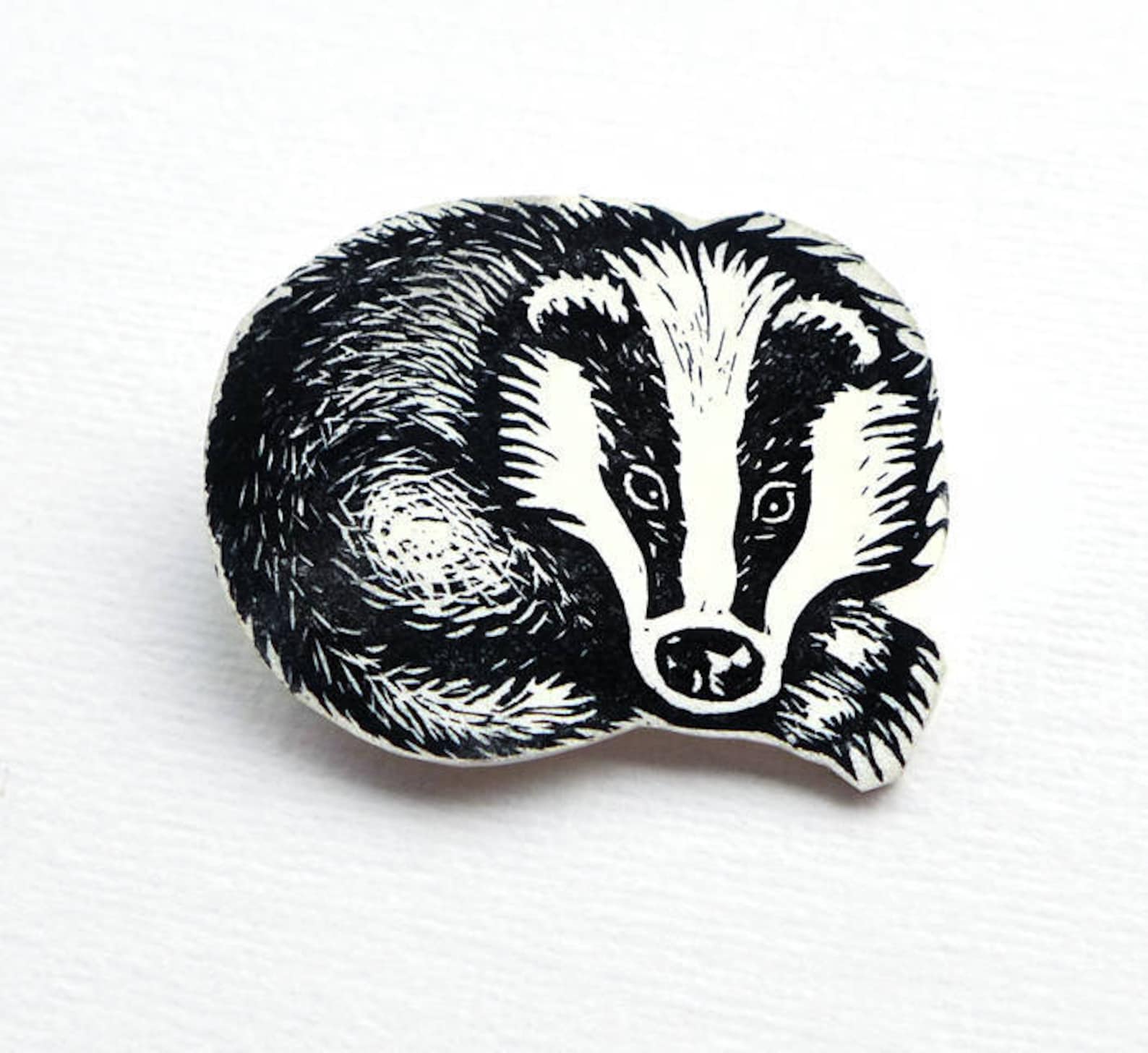 Badger Badge Woodland Creature Brooch Totem Animal Lino - Etsy