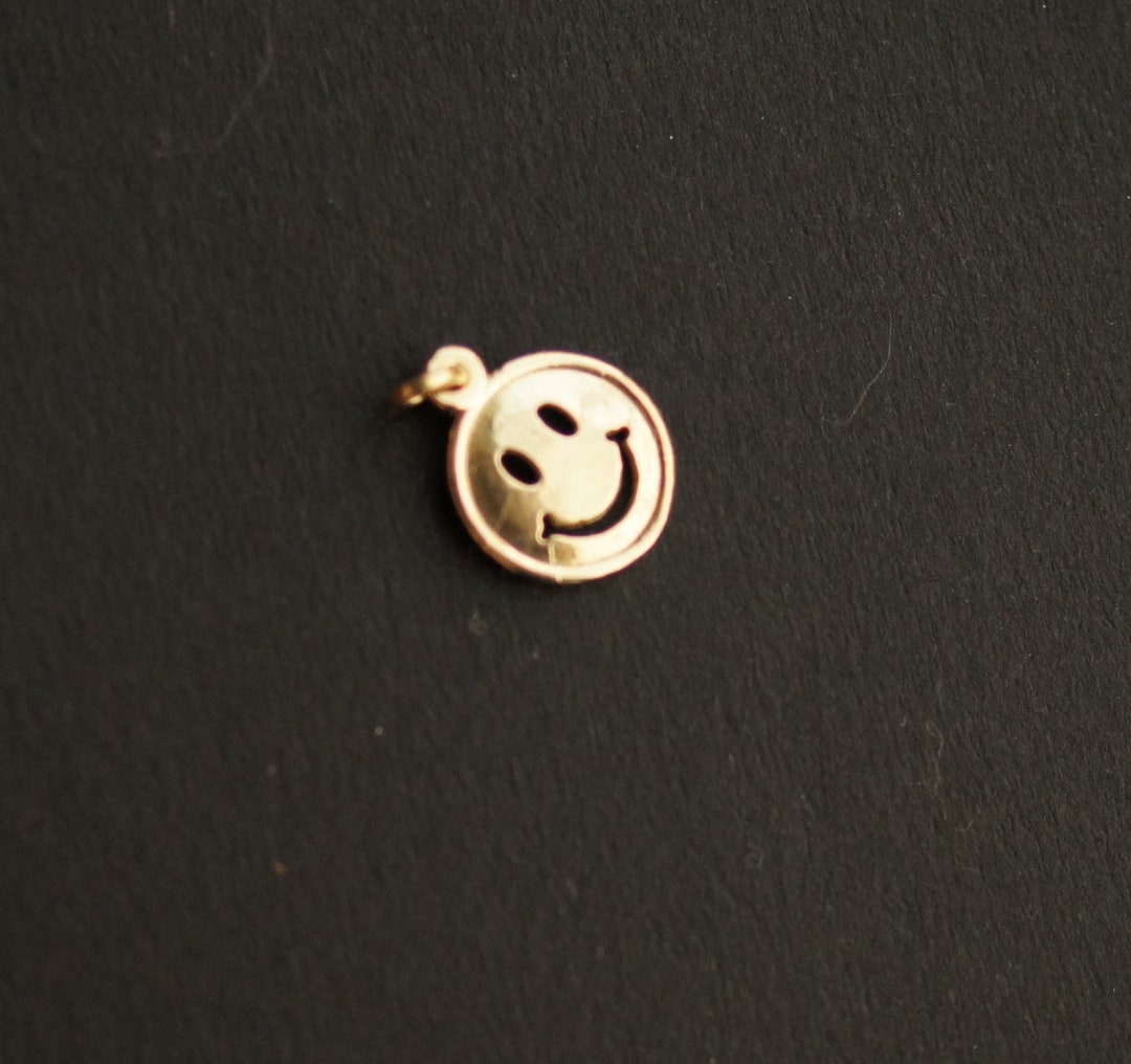 Gold Happy Face Pendant 10k Solid Gold Pendant 9 Mm Round, Recycled ...