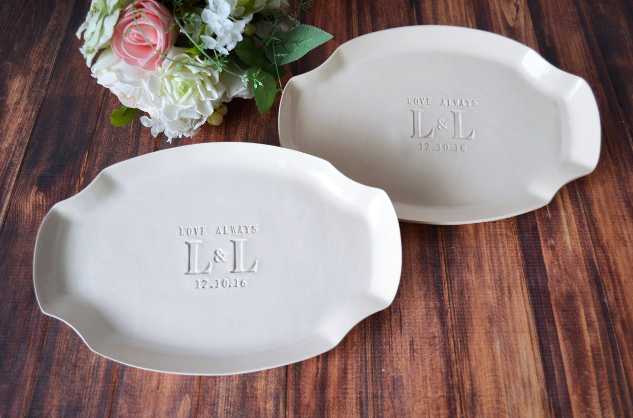 Gift for Parents - (2x) Set of Personalized Platters - With Initials ...