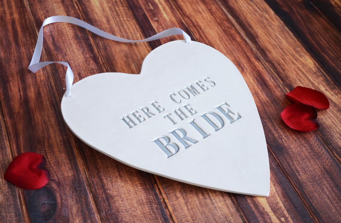 Here Comes the Bride Heart Wedding Sign to Carry Down the - Etsy