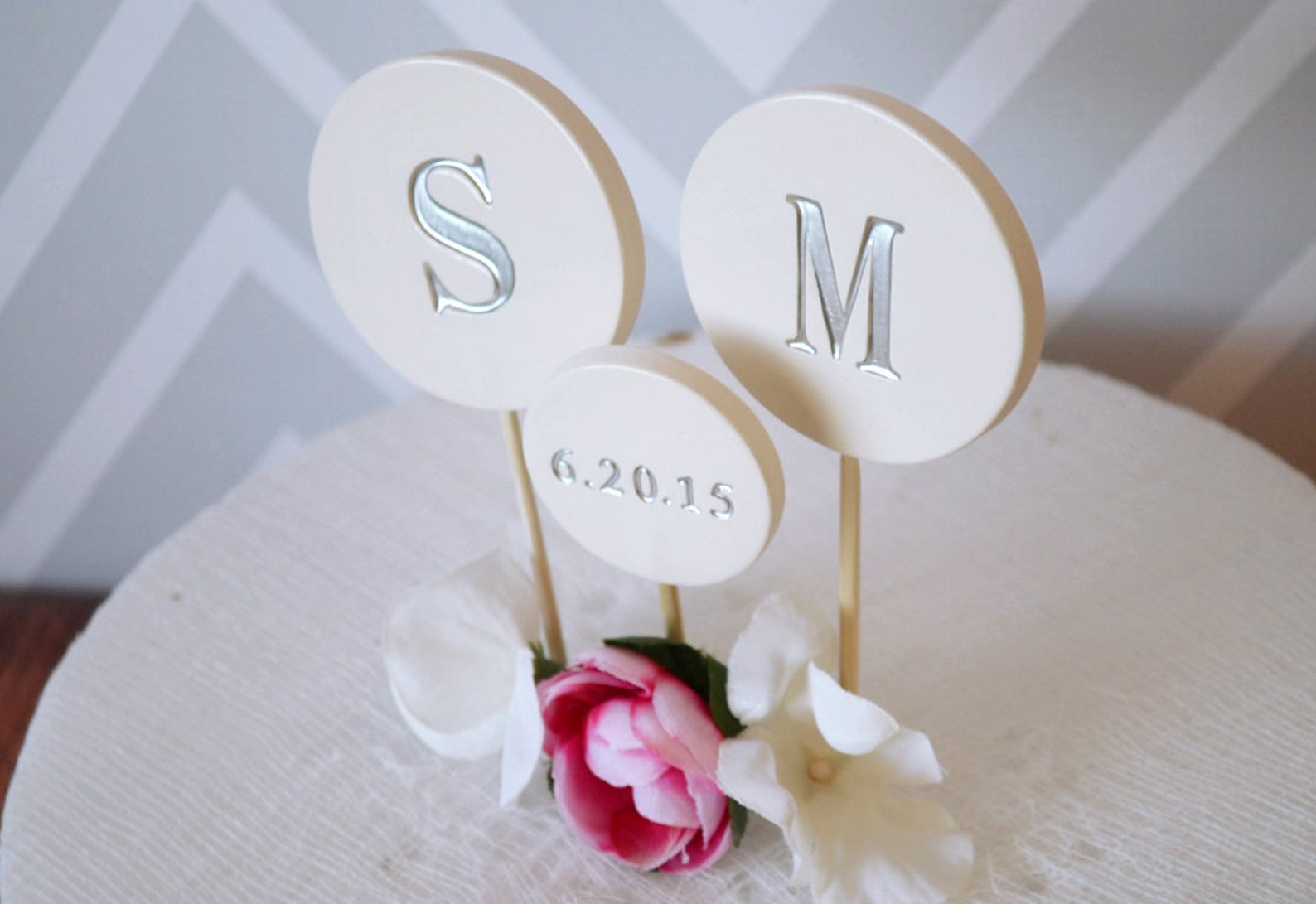 Wedding Cake Topper Círculo PERSONALIZADO y moderno con - Etsy España