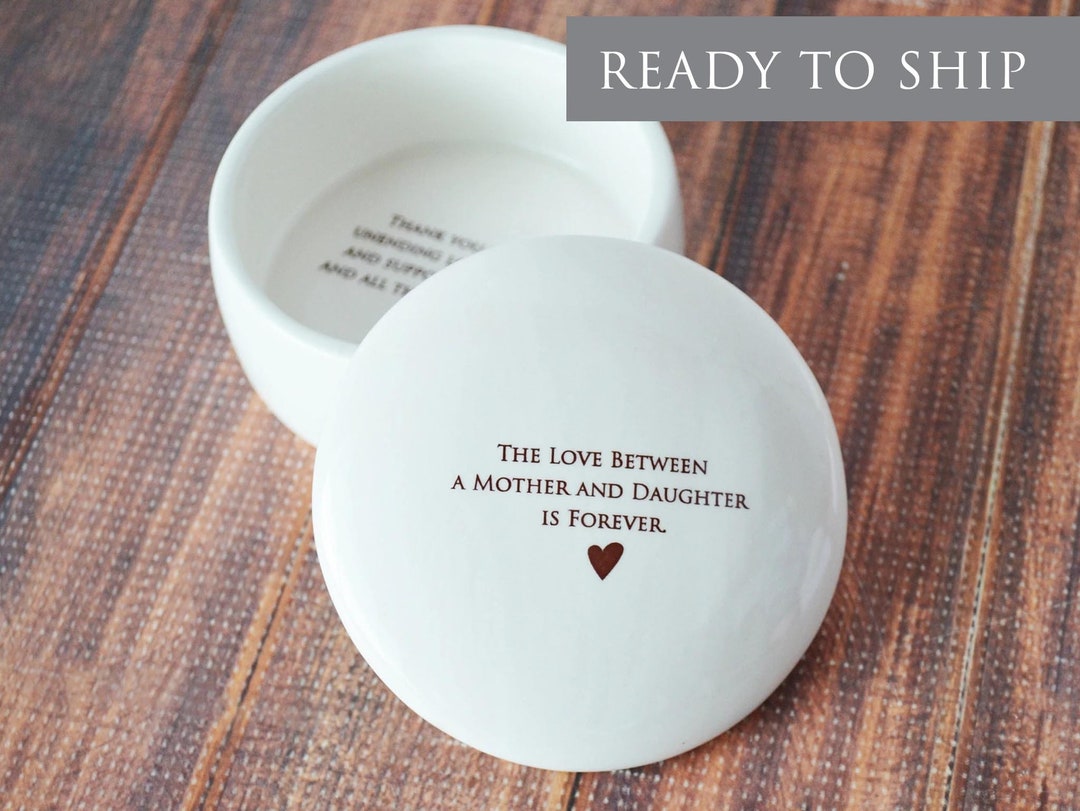 Unique Mother of the Bride Gift -READY TO SHIP - the Love Between a ...