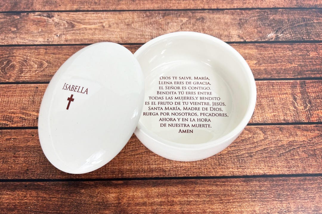 Ave Maria in Spanish | Personalized With Name | Round Keepsake Box ...