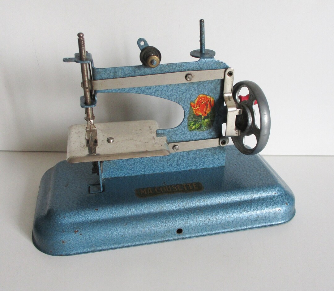 Vintage Antique French Sewing Machine Tin Toy 1930s 1950s Ma Cousette ...