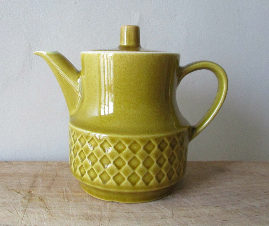 Vintage Little Teapot, 1950s 1960s Scandinave Style Retro Kitchen ...