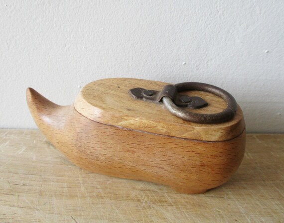 artisanal snuff box horn wood and metal SNUFF BOX 1900's French Breton folk art Old clog ...