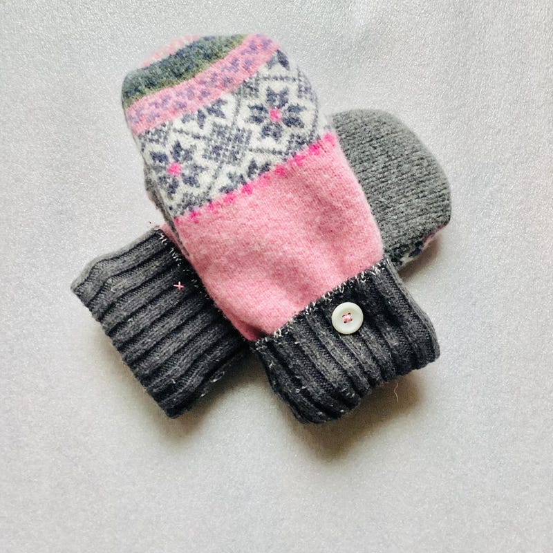 Pink Mittens - Etsy