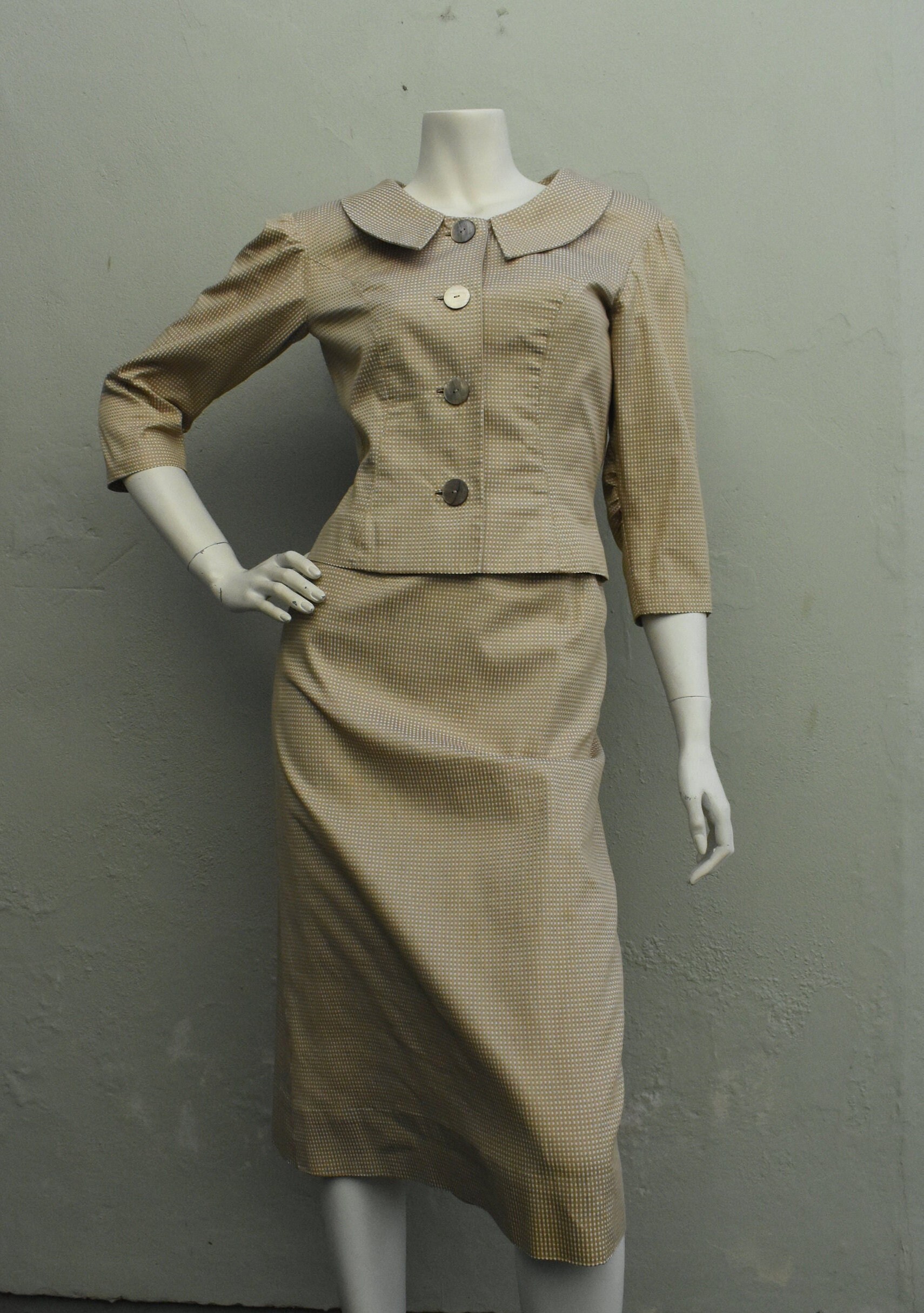 Vintage 1960's Audrey Hepburn Style Quality Champagne Waffle Lined Suit ...