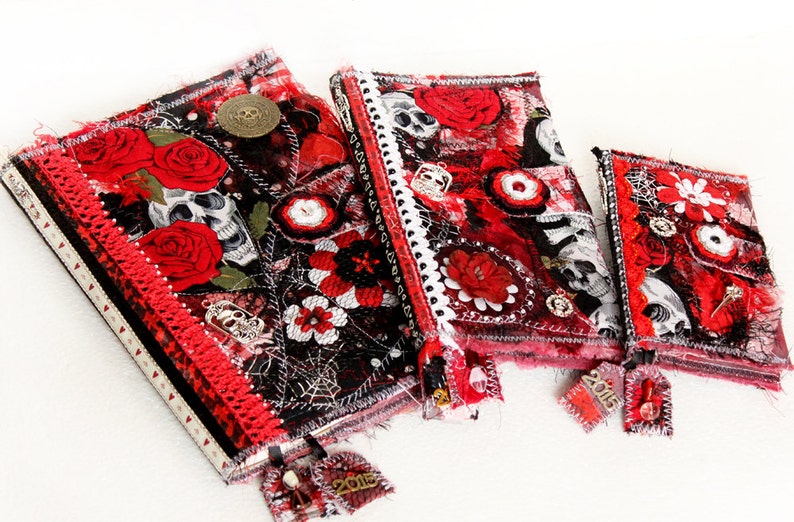 SM Journal Sketchbook Notebook Diary GOTH SKULLS in Red-black - Etsy UK