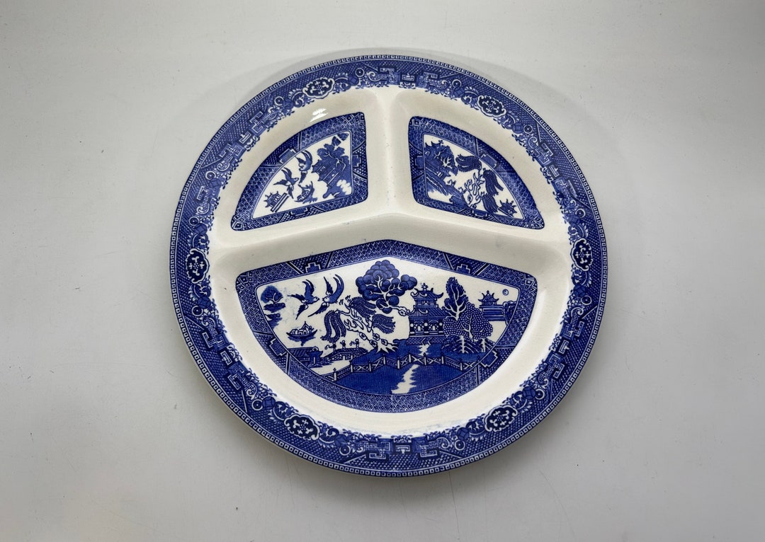 Vintage Romarco Ware Blue Willow Divided Chop Plate: England, 11 Inches ...