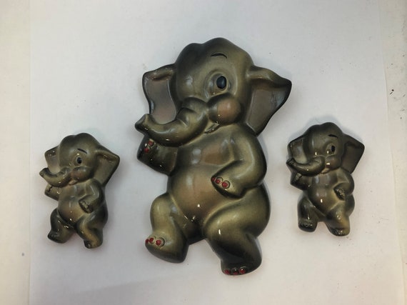 3 Vintage Gray and Pink Chalkware / Plaster Elephants - Etsy