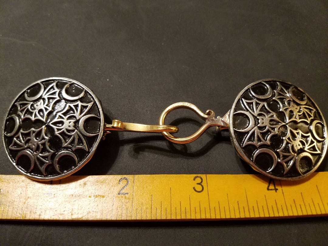 Medium Pewter Clasp With Bats ! - Etsy