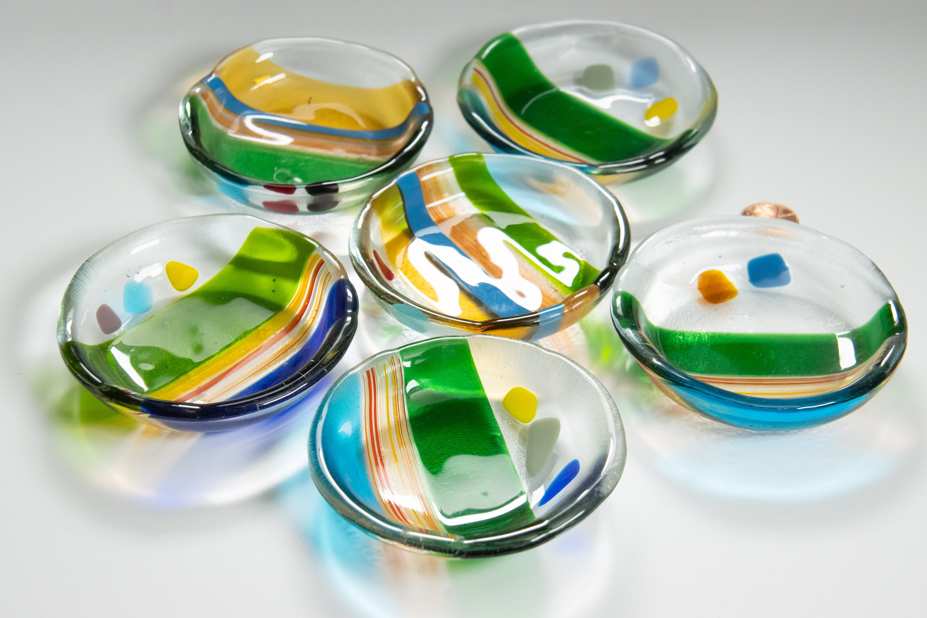 Small Glass Round Dishes With Green Bands Unique Dishes With Multiple ...