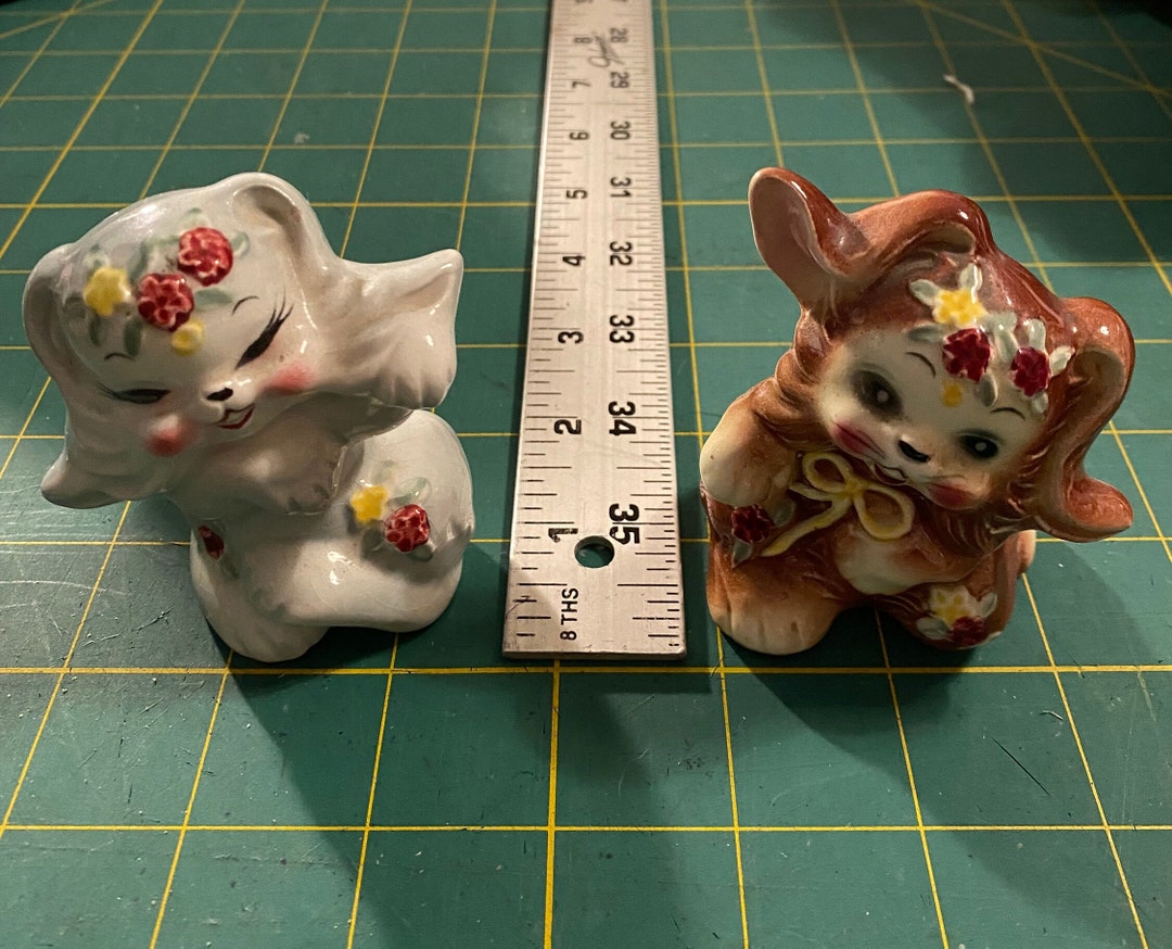 Vintage Floppy Eared Rabbit Salt and Pepper Shakers - Etsy