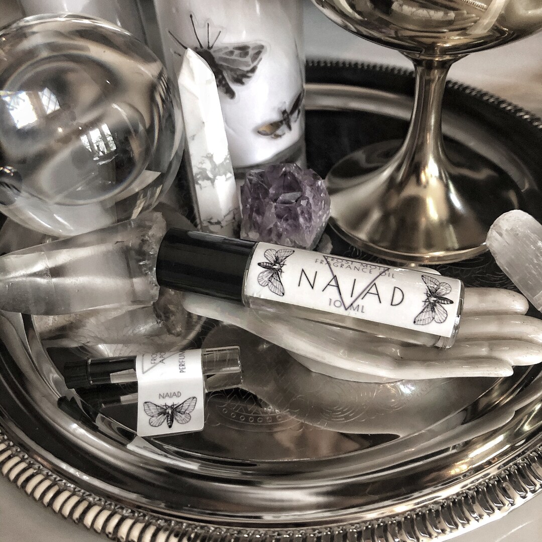 NAIAD Fern, Patchouli, & Dirt Perfume Oil, Fresh Clean Powdery Scent ...