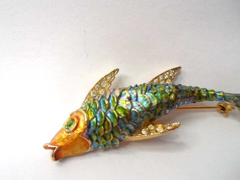 Vintage Enamel and Gold Tone Fish Brooch Vintage Figural Brooches ...