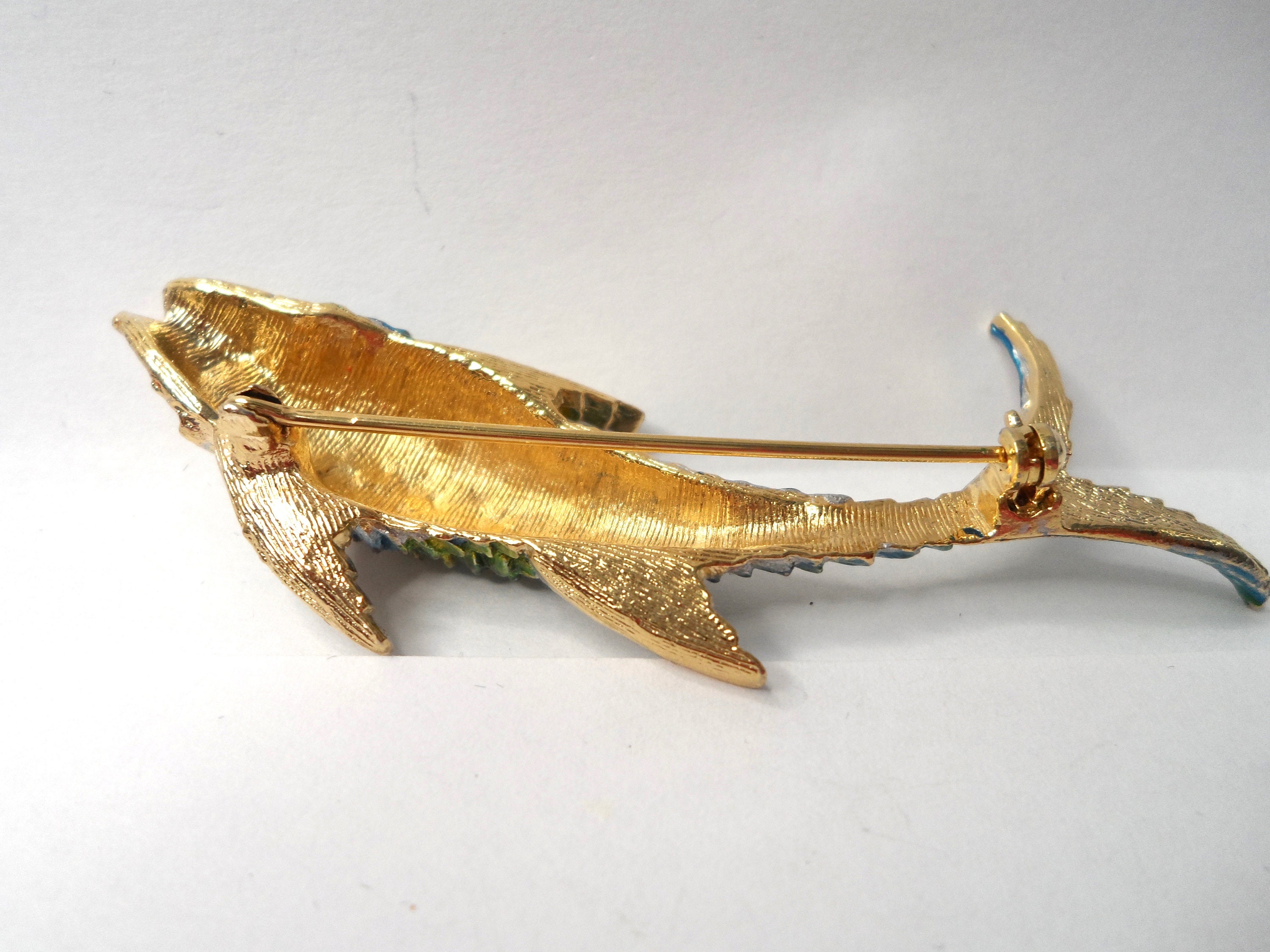 Vintage Enamel and Gold Tone Fish Brooch Vintage Figural Brooches ...