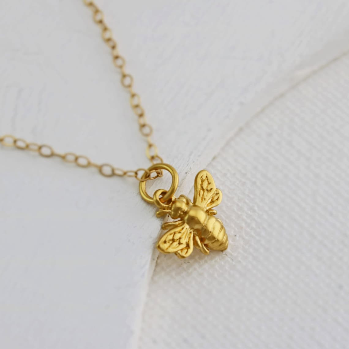 Gold Bee Necklace Gold Honey Bee Necklace Bee Keeper - Etsy