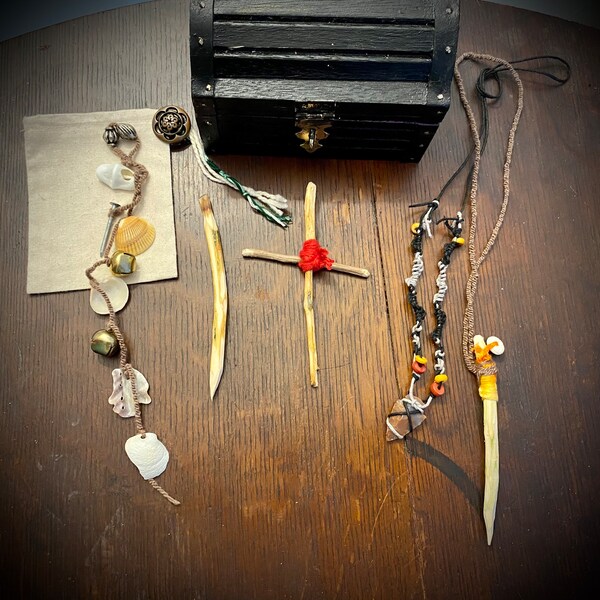 Vampire Hunting Kit - Etsy