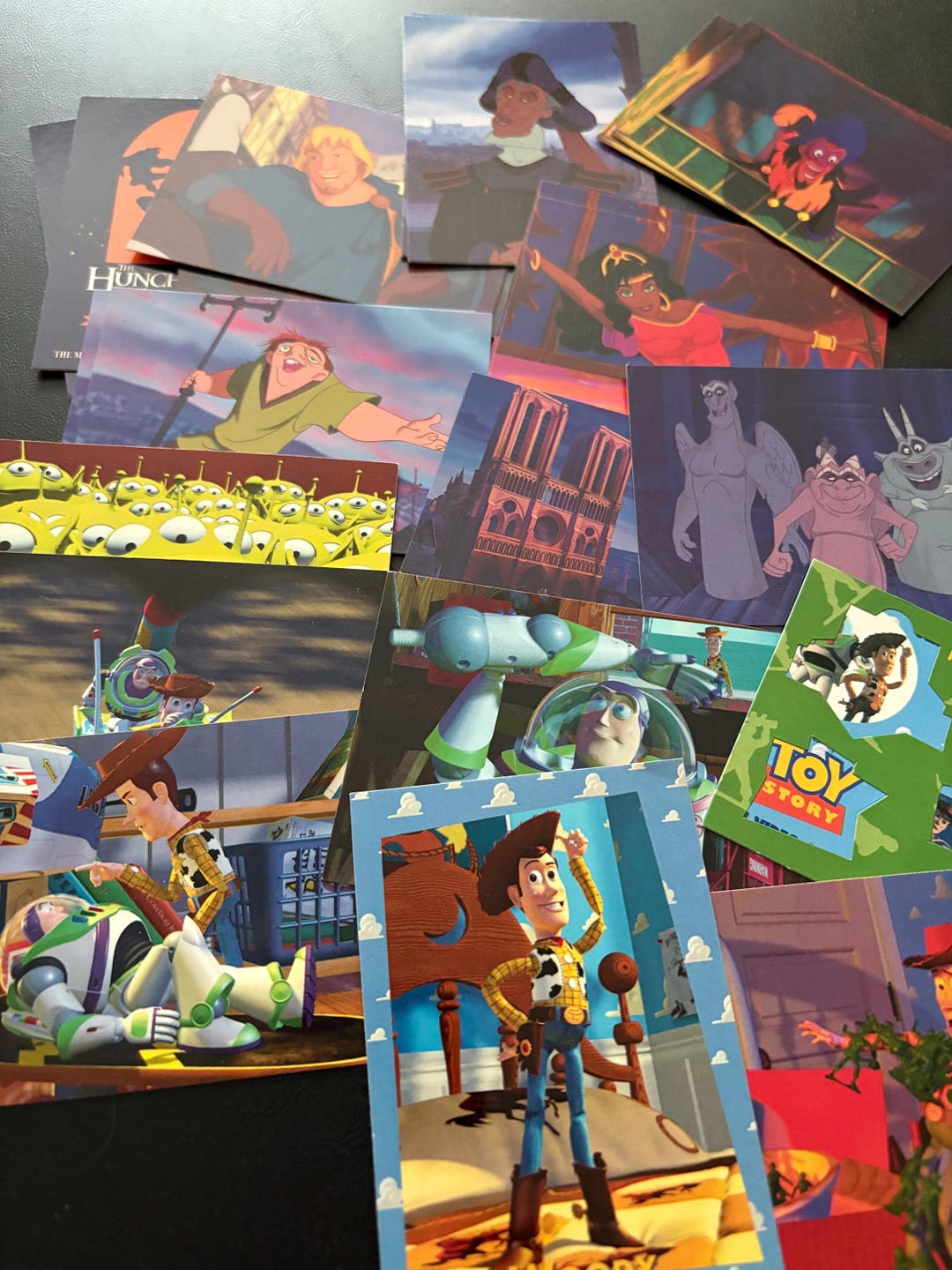 Movie Cartoon Trading Cards, Toy Story, Hunchback of Notre Dame, Etc ...