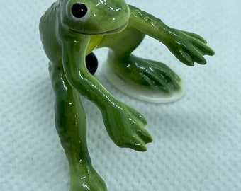 Frog Stool - Etsy